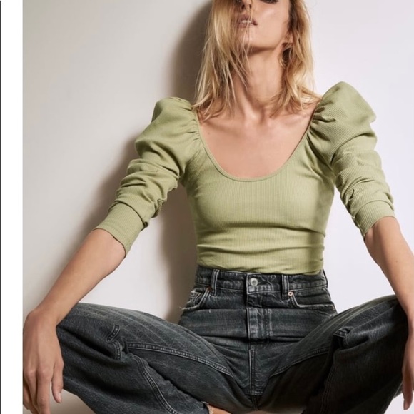 Zara | Tops | Zara Puff Shoulder Top | Poshmark